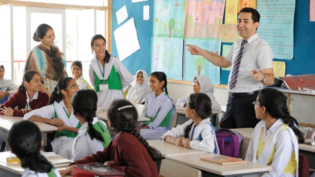 Teaching License Must be Made Mandatory in Pakistan: Educators ...