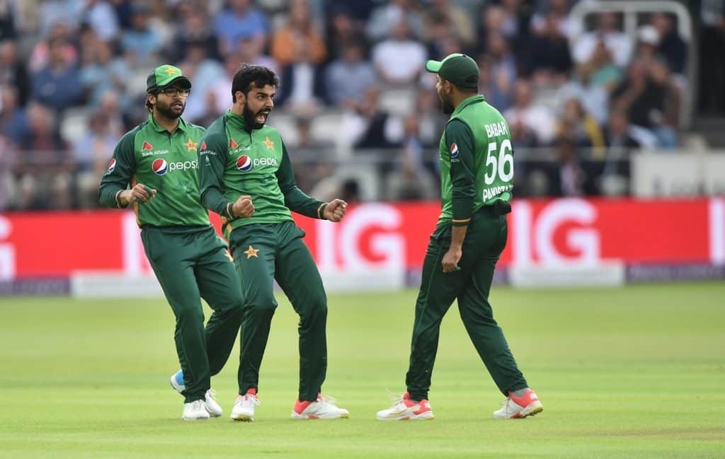 Babar Azam Reveals His Three Best Friends in Pakistan Team – Startup ...