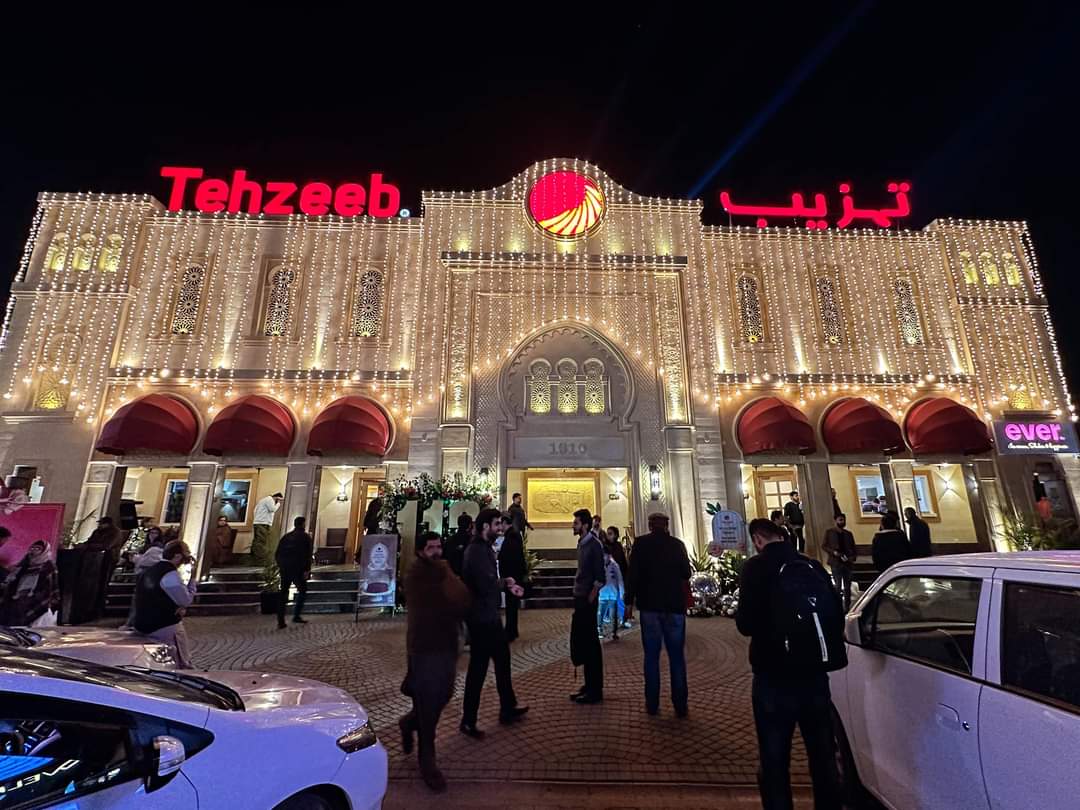 Wait is over for Lahoris! Tehzeeb Opens its New Outlet on M.M Alam Road ...