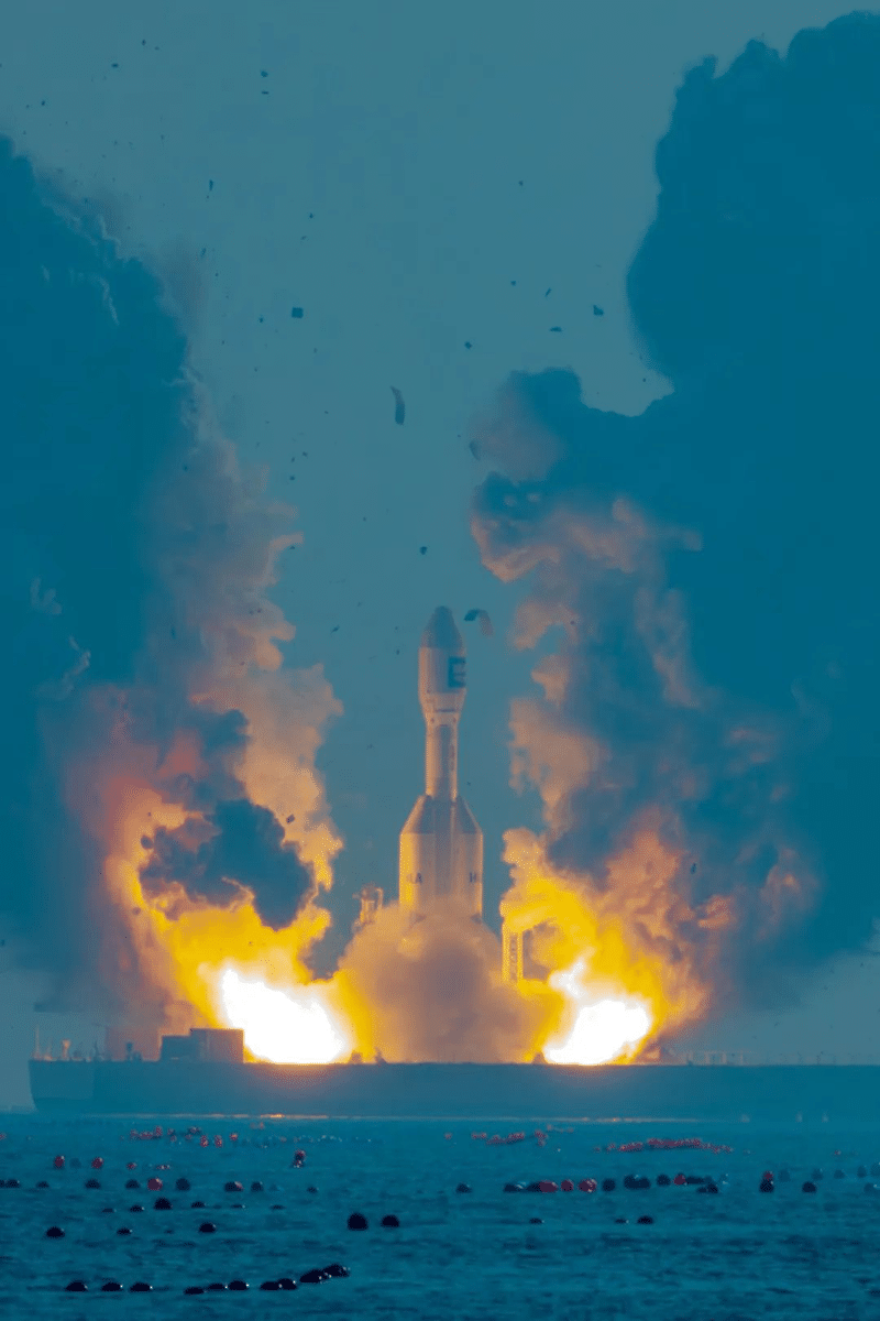 World's Largest Solid Fuel Rocket, Gravity-1, Launched From Waters ...