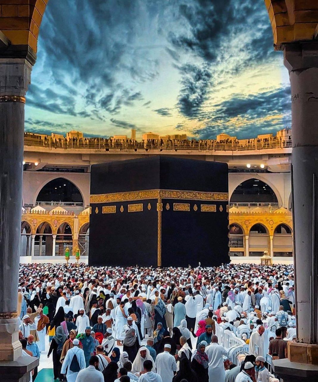 2 Million Worshippers Fill Masjid al-Haram on 25th Night of Ramadan ...