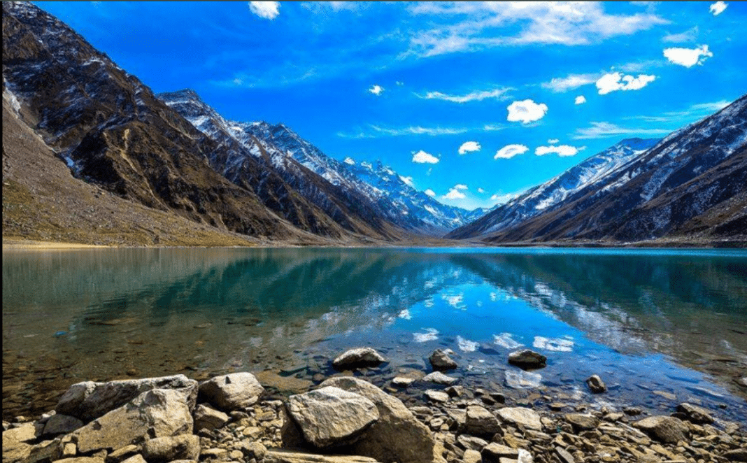 Naran, Kaghan Valley Welcomes Over 128,000 Tourists During Eid Holidays ...