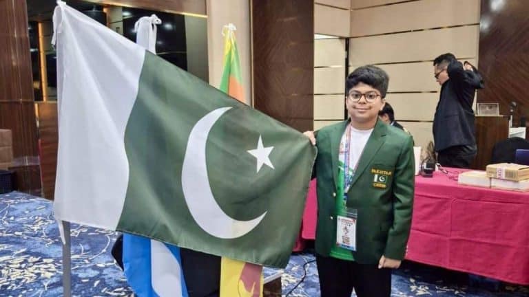 Pakistani Chess Prodigy Rayaan Rehman Becomes One of the Youngest AIM ...
